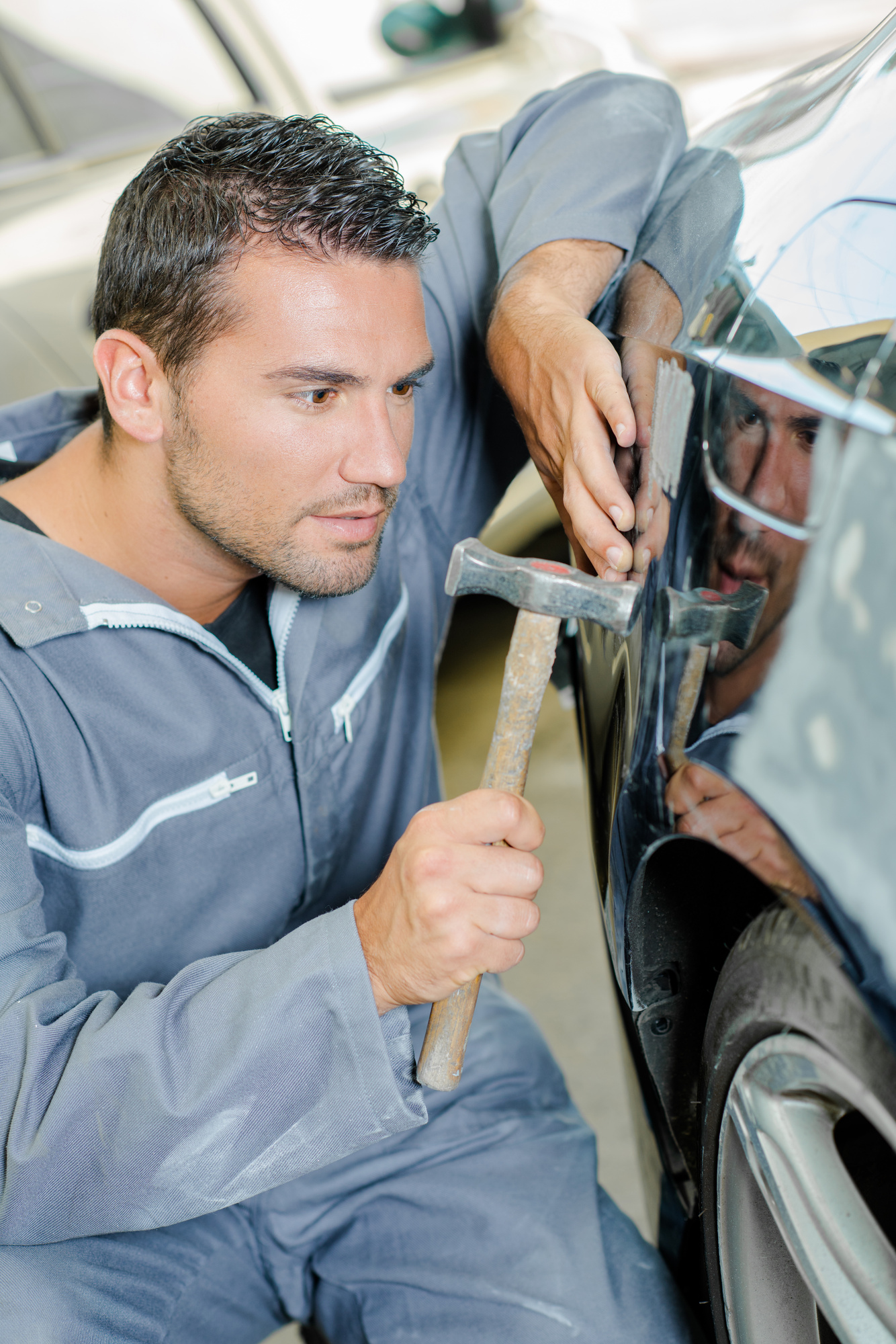How to Fix Dents In Your Car | TheUSAutoRepair.com How to Fix Dents In Your Car | TheUSAutoRepair.com